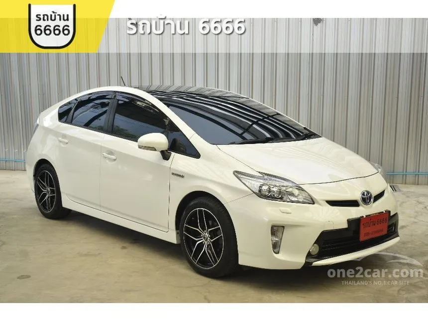 2013 Toyota Prius 1.8 (ปี 09-16) Hybrid Top option grade Hatchback for ...