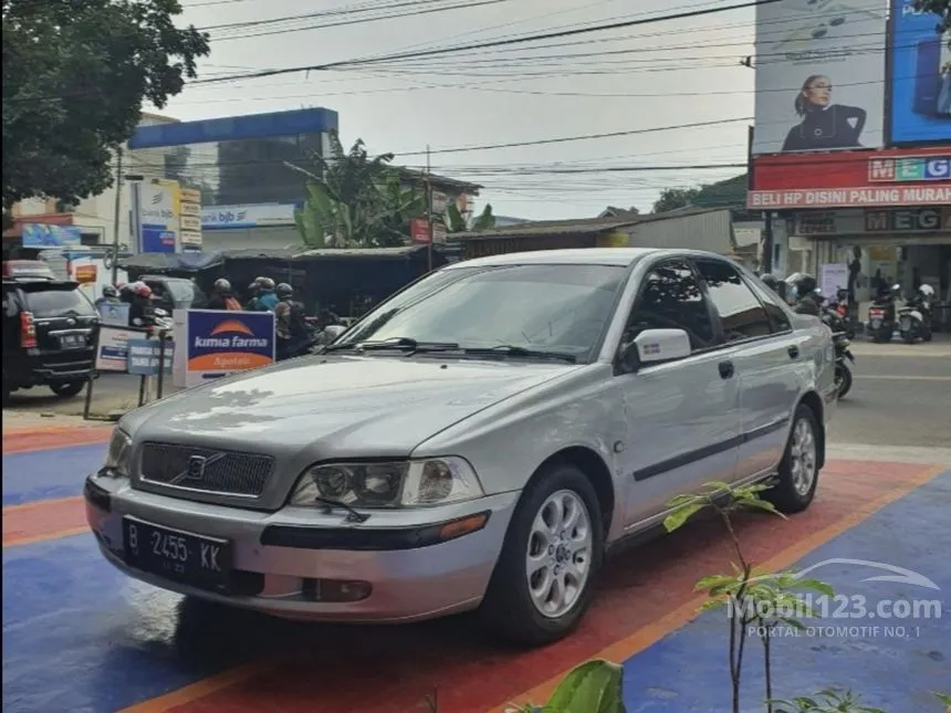 Jual Mobil Volvo S40 2001 Turbo 1.9 di Jawa Barat Automatic Sedan Silver Rp 35.000.000 ...