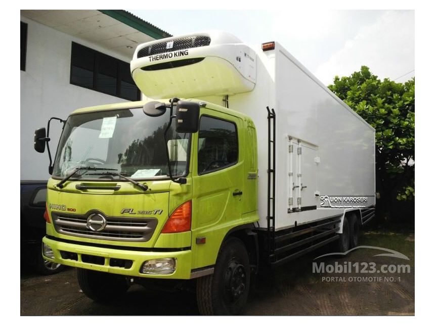 Jual Mobil Hino Ranger 2017 7.7 7.7 di Jawa Barat Manual Trucks Hijau ...
