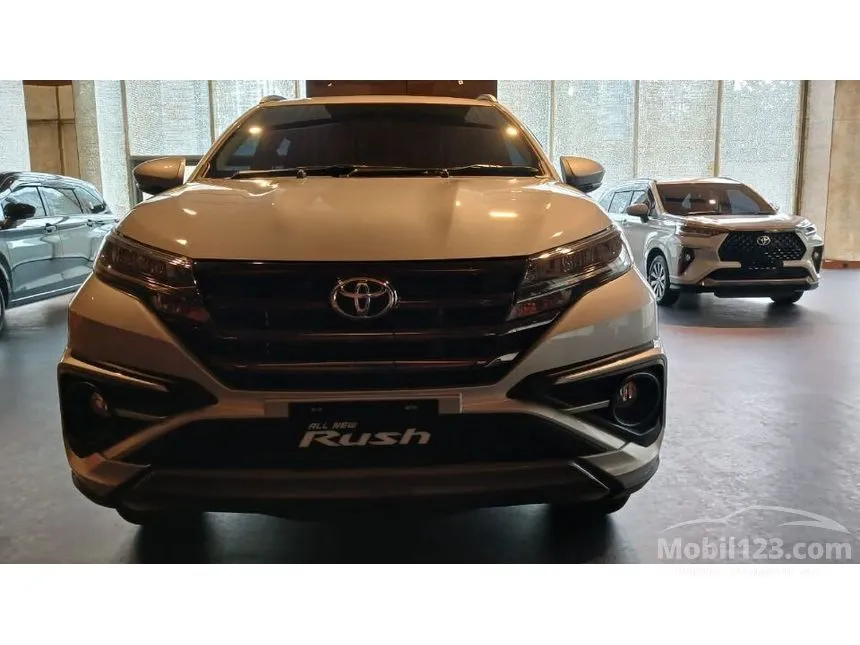 Jual Mobil Toyota Rush 2023 S GR Sport 1.5 di DKI Jakarta Automatic SUV Silver Rp 306.100.000 ...