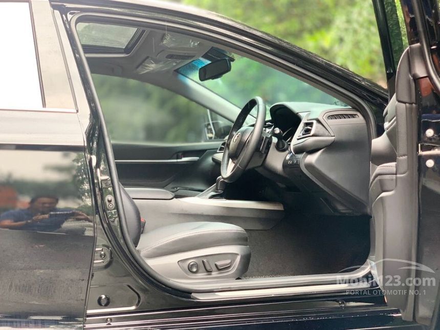 Jual Mobil Toyota Camry Hybrid 2019 HV 2.5 di DKI Jakarta Automatic ...