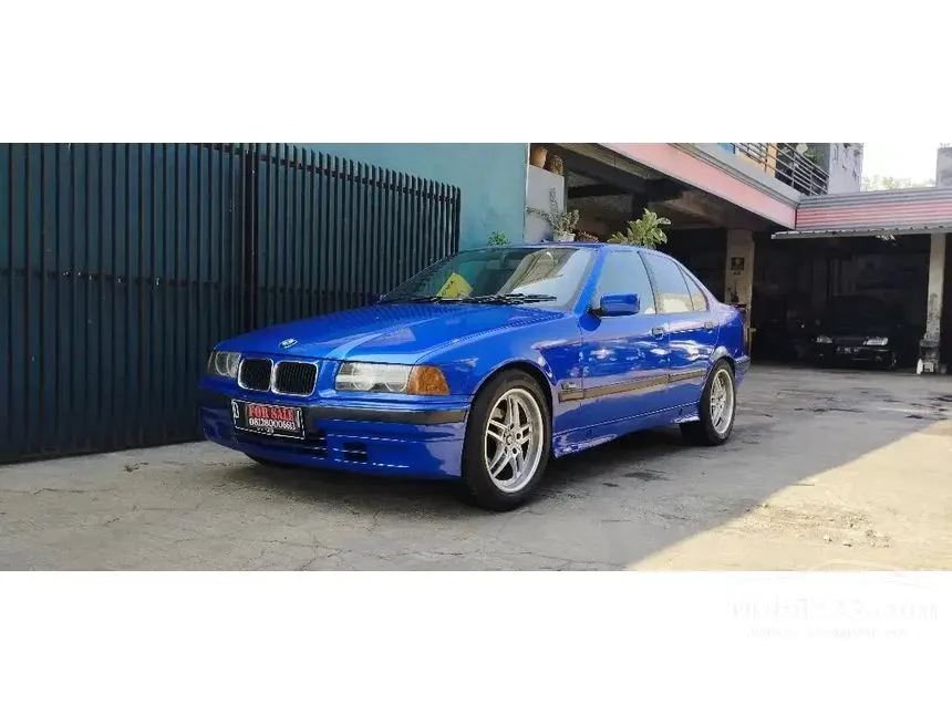 Jual Mobil BMW 318i 1996 E36 1.8 Manual 1.8 di Jawa Barat Manual Sedan Biru Rp 57.000.000 ...