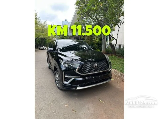 Jual Toyota Kijang Innova Zenix V HV Non RSE (Premium Color) Bekas di ...