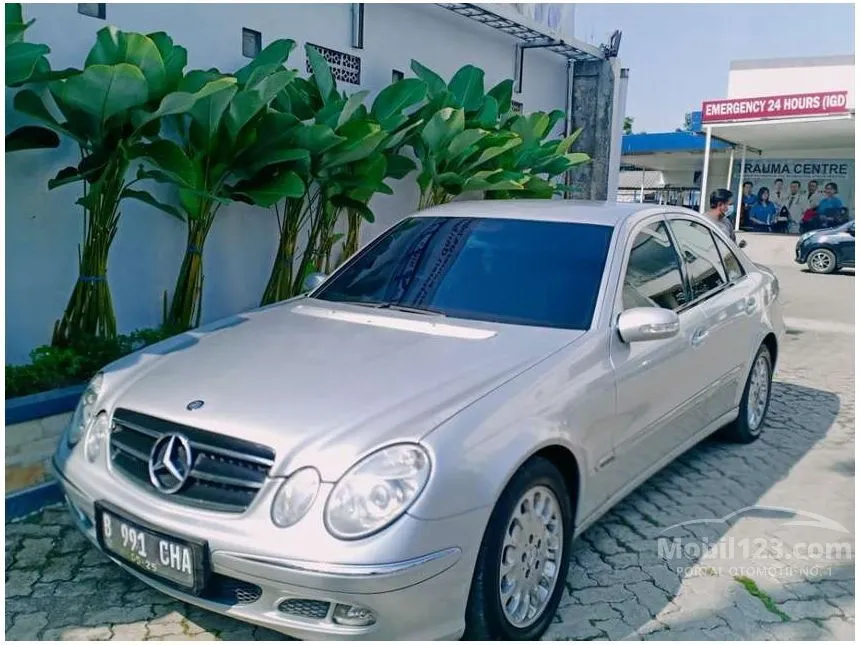 Jual Mobil Mercedes-Benz E240 2005 2.6 di Jawa Barat Automatic Sedan Silver Rp 140.000.000 ...