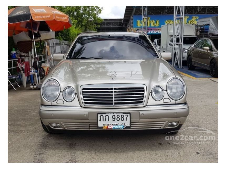 Mercedes-Benz E230 2000 Elegance 2.3 in กรุงเทพและปริมณฑล Automatic Sedan สีทอง for 259,000 Baht ...