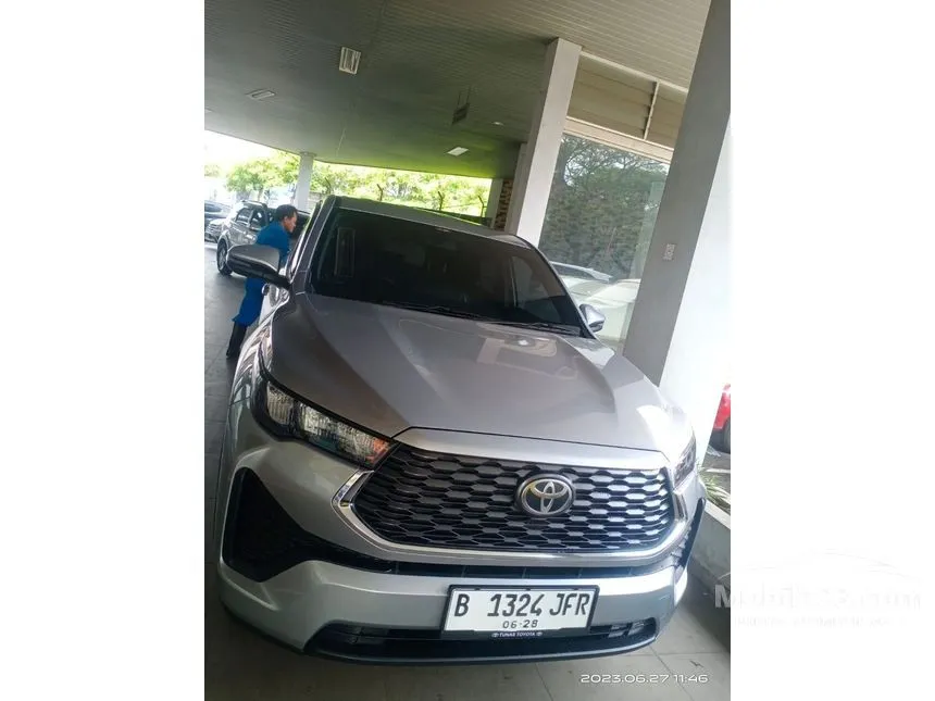 Jual Mobil Toyota Kijang Innova Zenix 2023 G HV 2.0 di Banten Automatic ...