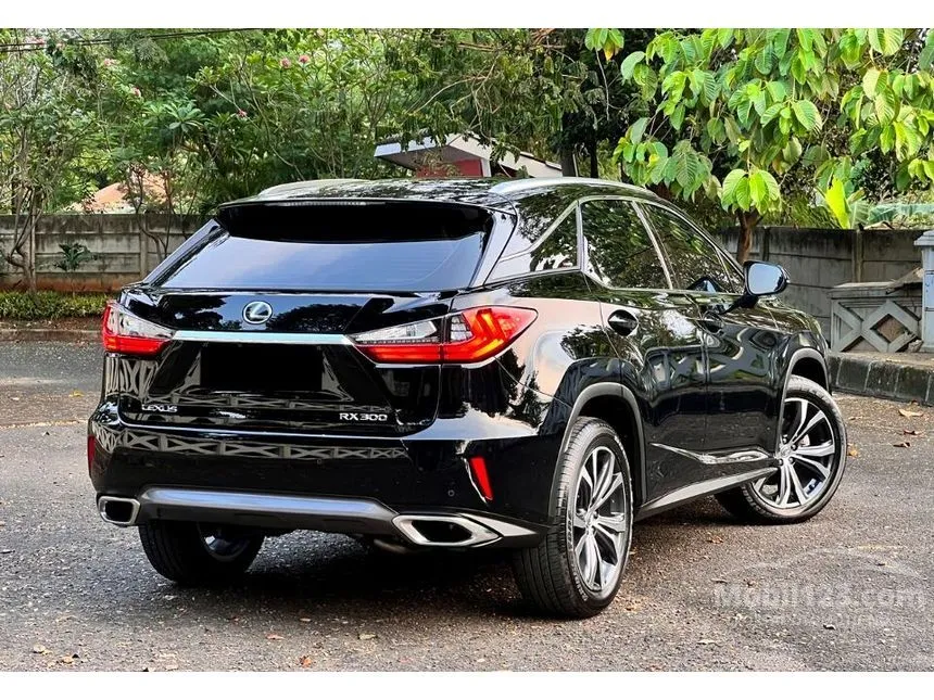 Jual Mobil Lexus RX200t 2017 2.0 di DKI Jakarta Automatic SUV Hitam Rp ...