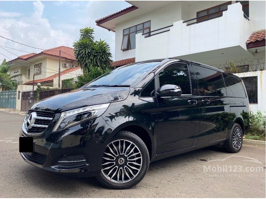 Jual Mobil Mercedes-Benz V260 2018 Avantgarde 2.0 di DKI Jakarta Automatic Van Wagon Hitam Rp 1 ...