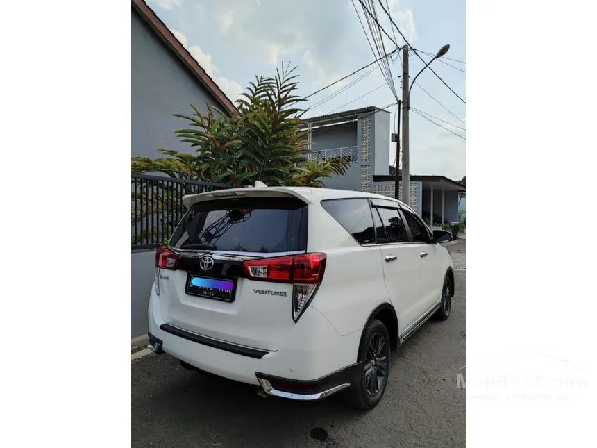 Jual Mobil Toyota Innova Venturer 2017 N140 2.4 di Jawa Barat Automatic ...
