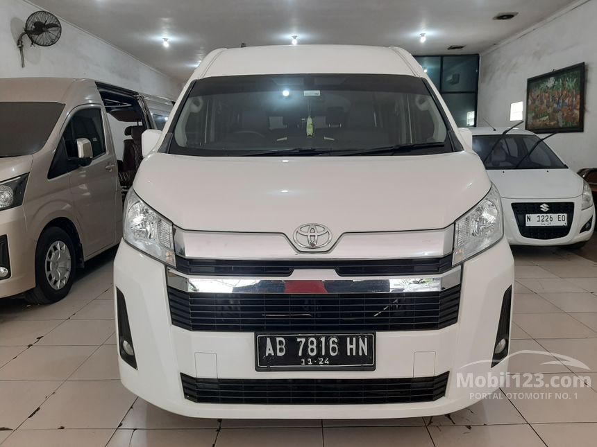 Jual Mobil Toyota Hiace 2019 Premio 2.8 di Jawa Timur Manual Van Wagon ...