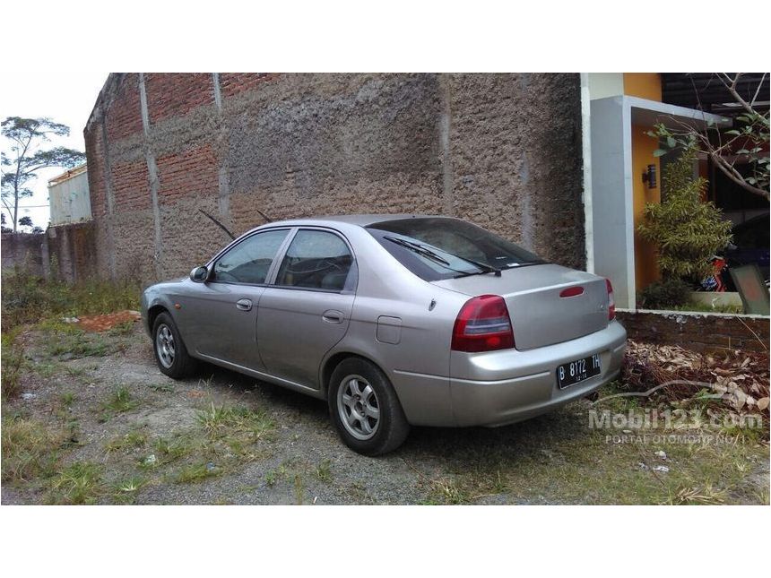 Jual Mobil KIA Shuma 2000 1.8 di Jawa Barat Automatic Sedan Silver Rp ...