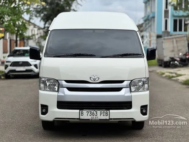 Jual Toyota Hiace Commuter Bekas di Indonesia Harga Murah, Kondisi ...