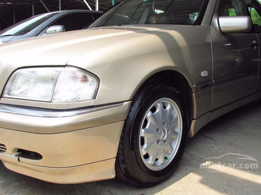 Mercedes-Benz C240 2001 2.4 in กรุงเทพและปริมณฑล Automatic Sedan สีทอง ...
