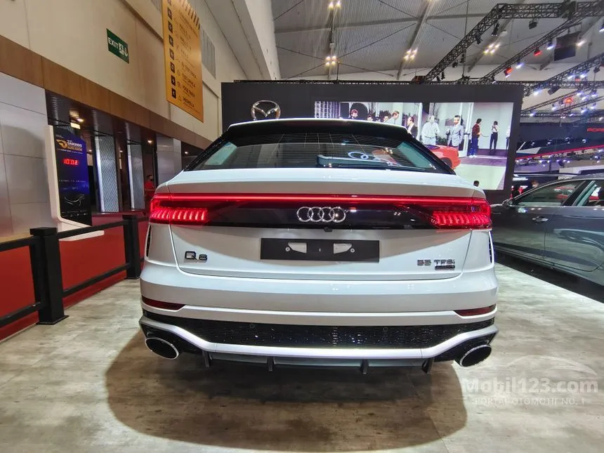 Jual Mobil Audi Q8 2022 TFSI quattro 3.0 di DKI Jakarta Automatic Wagon ...