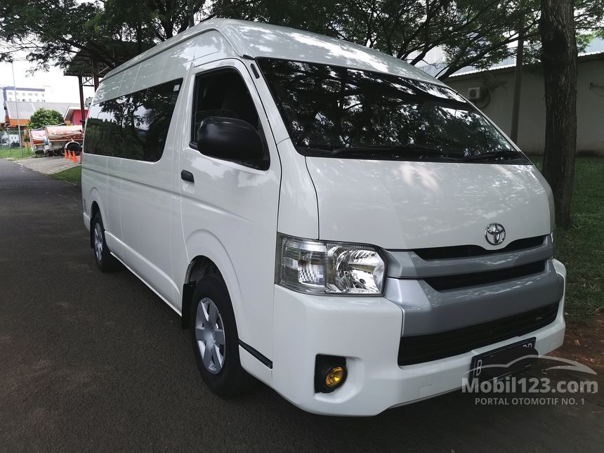 Jual Mobil Toyota Hiace 2017 High Grade Commuter 2.5 di Banten Manual ...