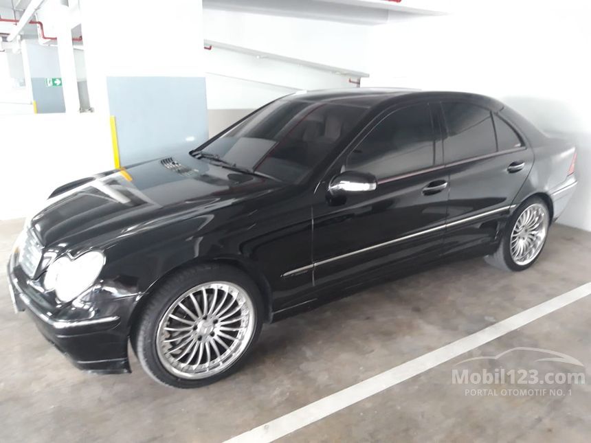 Jual Mobil Mercedes-Benz C240 2004 Elegance 2.6 di Jawa Timur Automatic ...