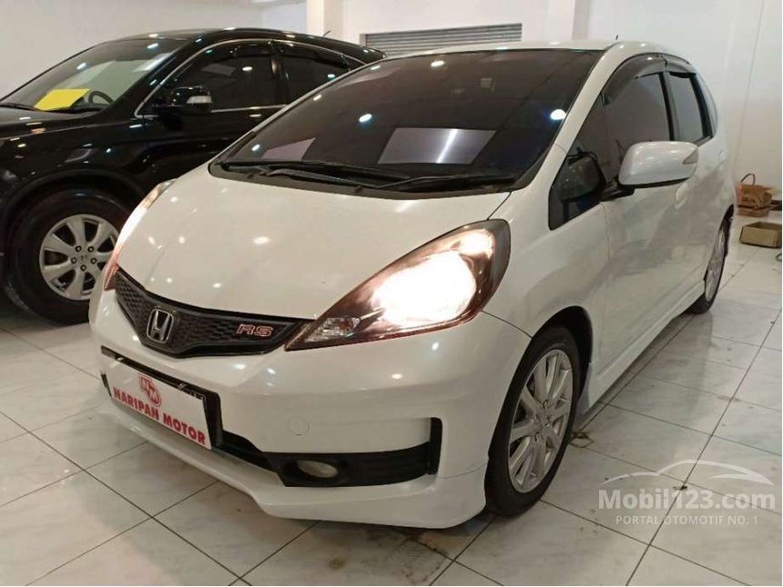 Jual Mobil Honda Jazz 2013 RS 1.5 di Jawa Barat Automatic Hatchback Putih Rp 167.500.000 ...