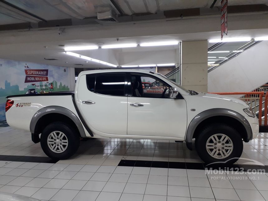 Jual Mobil Mitsubishi Strada Triton 2012 GLS 2.5 di Jawa Timur Manual ...