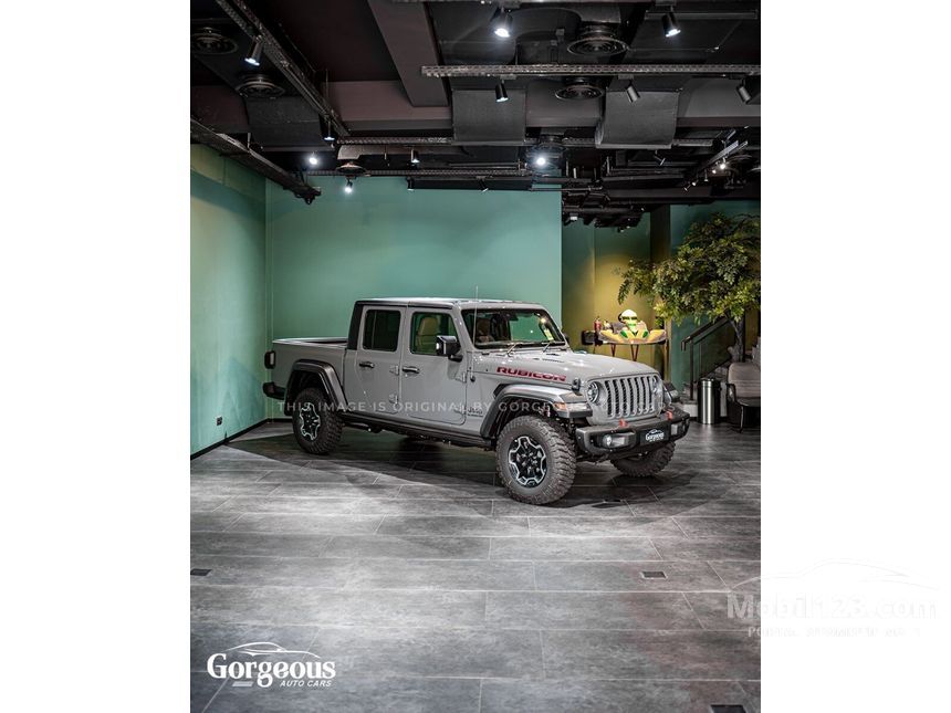 Jual Mobil Jeep Gladiator 2022 Rubicon Dual Cab 3.6 di Kalimantan ...