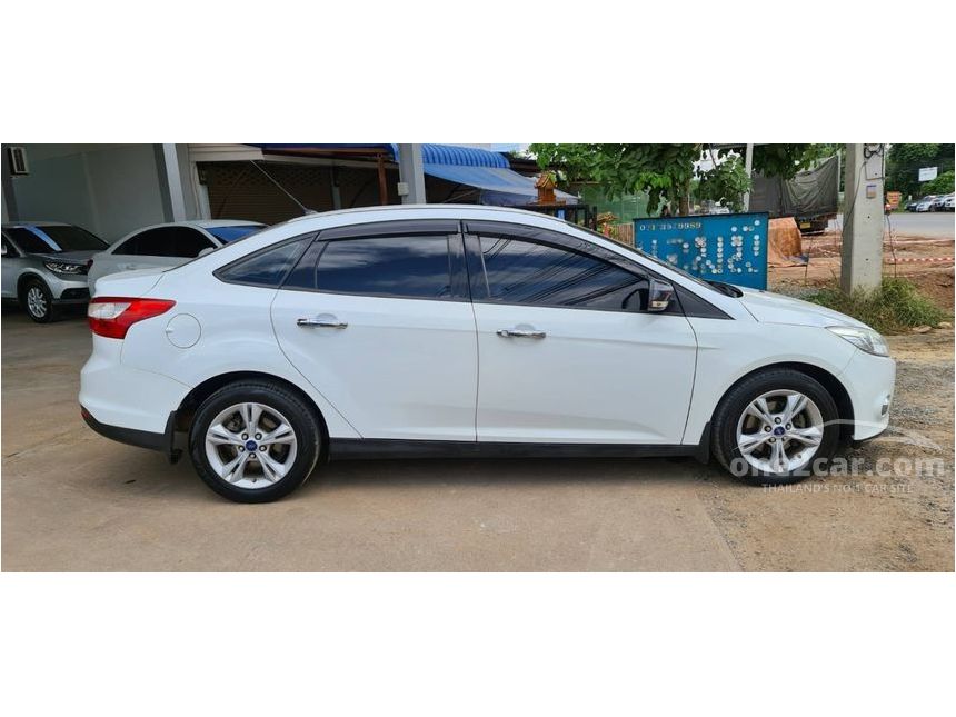 Ford Focus 2012 Trend 1.6 in ภาคอีสาน Automatic Sedan สีขาว for 197,000 ...