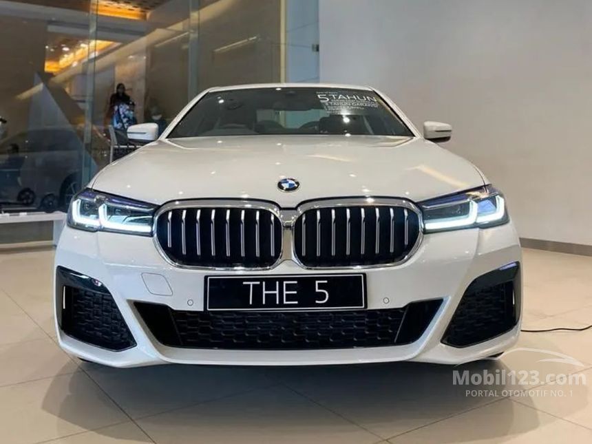 Jual Mobil BMW 530i 2021 Opulence 2.0 di DKI Jakarta Automatic Sedan ...
