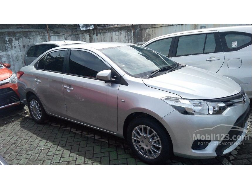 Jual Mobil Toyota Limo 2016 1.5 Manual 1.5 di DKI Jakarta Manual Sedan ...