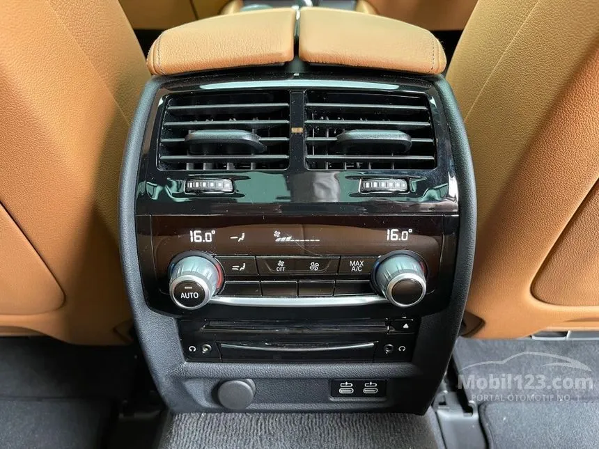 Jual Mobil BMW 530i 2020 M Sport 2.0 di DKI Jakarta Automatic Sedan ...