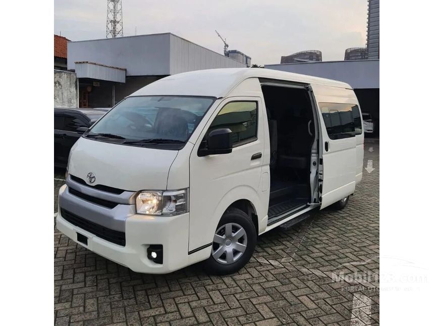 Jual Mobil Toyota Hiace 2023 Commuter 3.0 di DKI Jakarta Manual Van ...