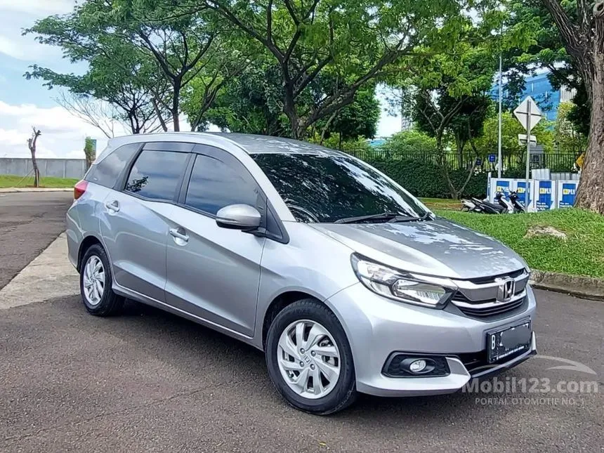 Jual Mobil Honda Mobilio 2018 E 1.5 di DKI Jakarta Automatic MPV Silver ...