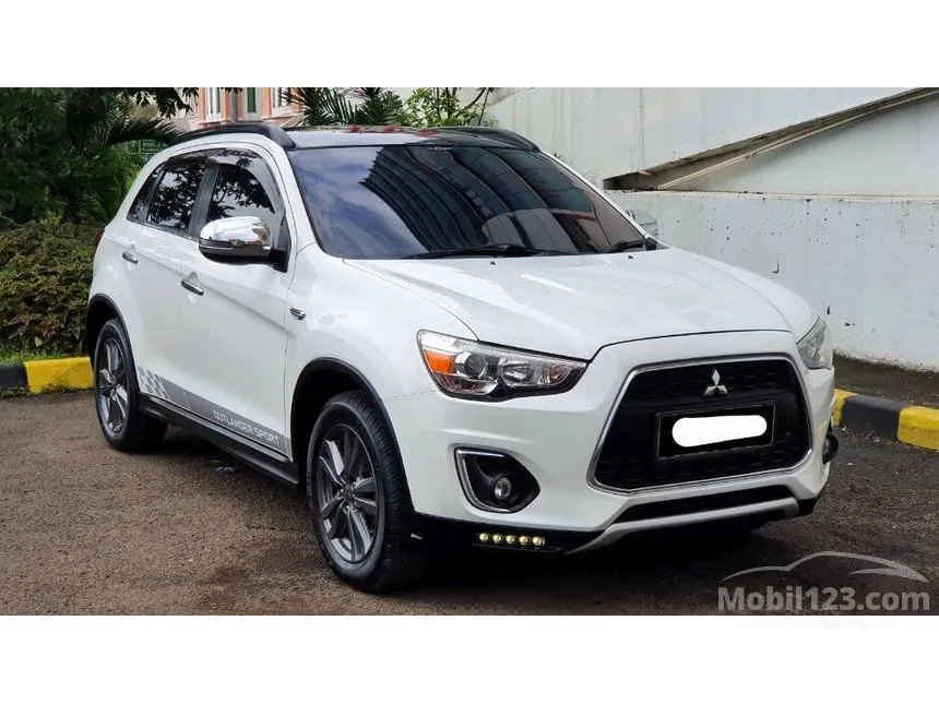 Jual Mobil Mitsubishi Outlander Sport 2018 Action 2.0 di DKI Jakarta ...