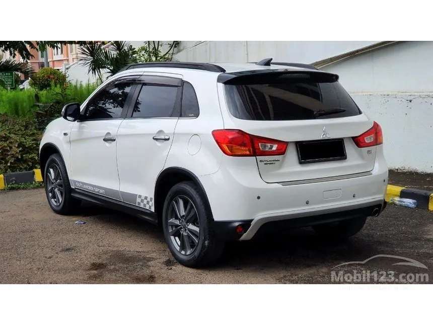 Jual Mobil Mitsubishi Outlander Sport 2018 Action 2.0 di DKI Jakarta ...