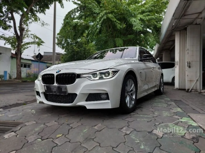 Jual Mobil BMW 320i 2017 M Sport 2.0 di Jawa Timur Automatic Sedan Putih Rp 555.000.000 ...