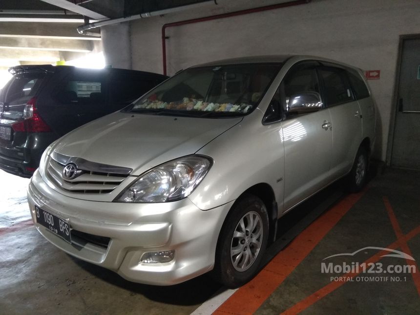 Jual Mobil Toyota Kijang Innova 2009 G 2.0 di DKI Jakarta Automatic MPV ...