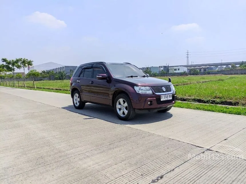 Jual Mobil Suzuki Grand Vitara 2010 2 2.0 di Jawa Barat Automatic SUV Marun Rp 115.000.000 ...