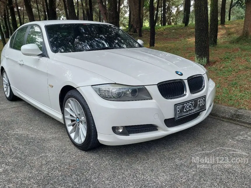 Jual Mobil BMW 320i 2011 Executive Edition 2.0 di Jawa Barat Automatic Sedan Putih Rp 178.500. ...