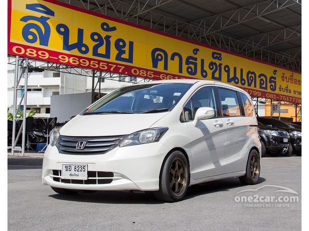Search 5 Honda Freed Used Cars for Sale in Thailand - One2car.com