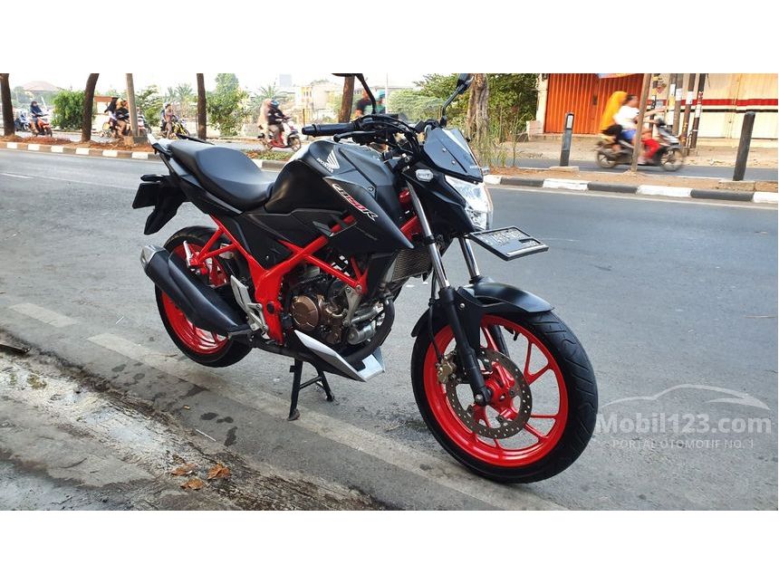 Jual Motor Honda CB 2017 150 Manual 0.2 di DKI Jakarta Manual Others ...