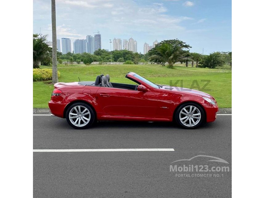 Jual Mobil Mercedes-Benz SLK200 2011 CGI 1.8 di Jawa Timur Automatic ...