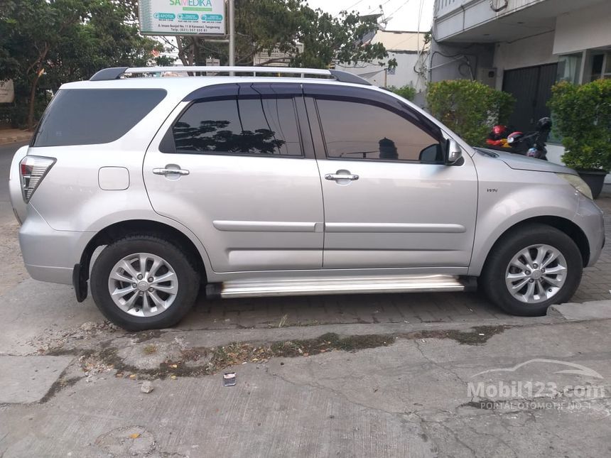 Jual Mobil Daihatsu Terios 2010 TX 1.5 di Banten Manual SUV Silver Rp ...