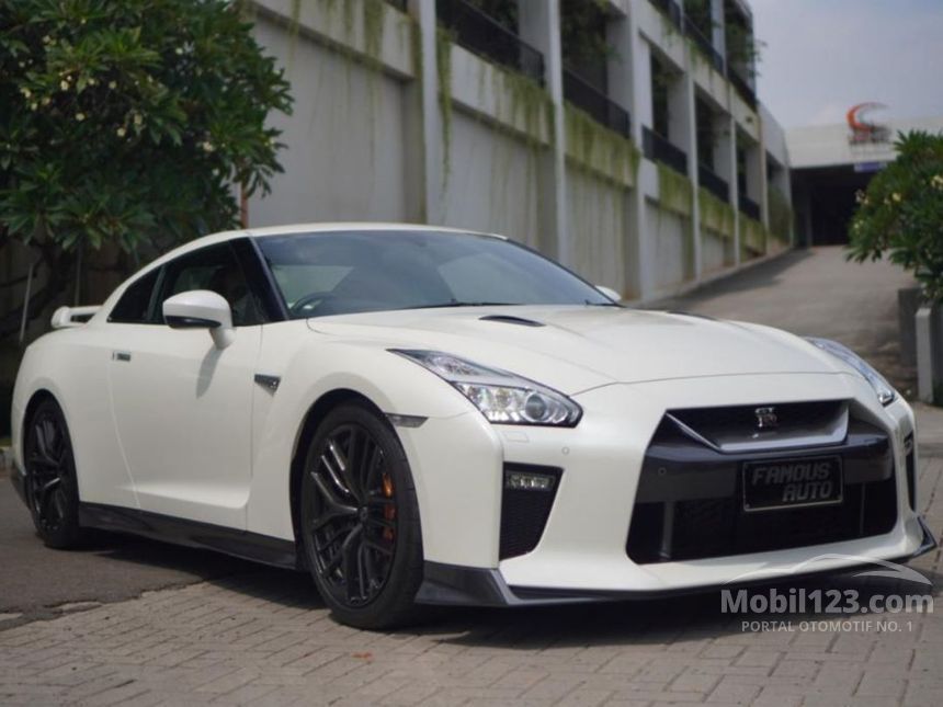 Jual Mobil Nissan GT-R 2019 3.8 di DKI Jakarta Automatic Coupe Putih Rp ...