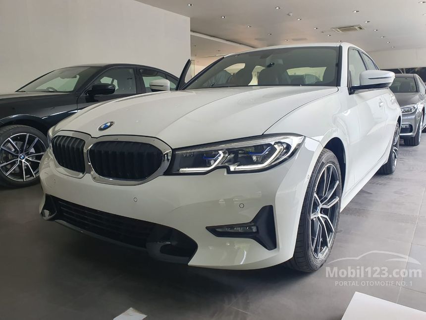 Jual Mobil BMW 320i 2019 Sport 2.0 di DKI Jakarta Automatic Sedan Putih ...