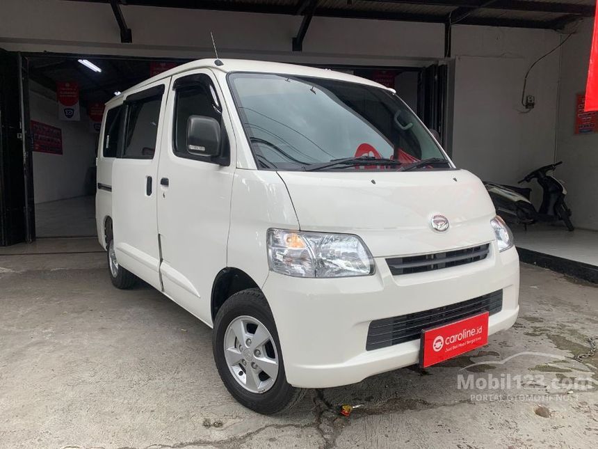 Jual Mobil Daihatsu Gran Max 2022 Mini Bus D 1.3 di Jawa Barat Manual Van Putih Rp 128.000.000 ...