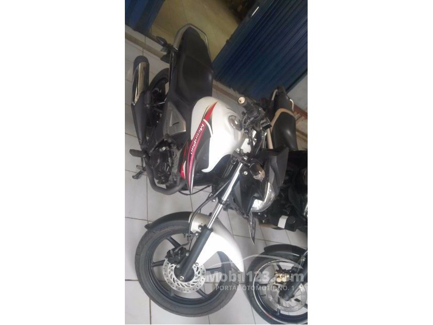 Jual Motor Honda Mega Pro 2015 150 Manual 0.2 di Jawa Barat Manual ...