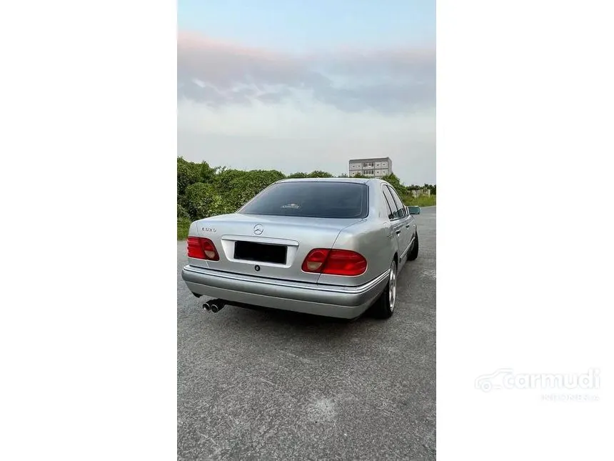 Mercedes-Benz E320 1997 W210 3.2 Automatic 3.2 in Jawa Timur Automatic Sedan Silver for Rp 89. ...