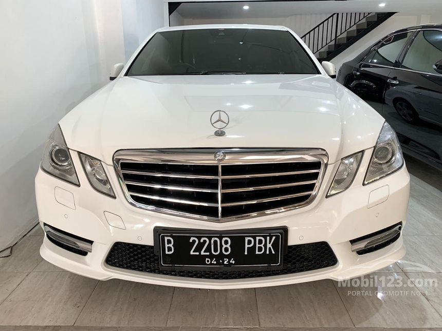 Jual Mobil Mercedes-Benz E250 2013 CGI Avantgarde 1.8 di DKI Jakarta Automatic Sedan Putih Rp ...