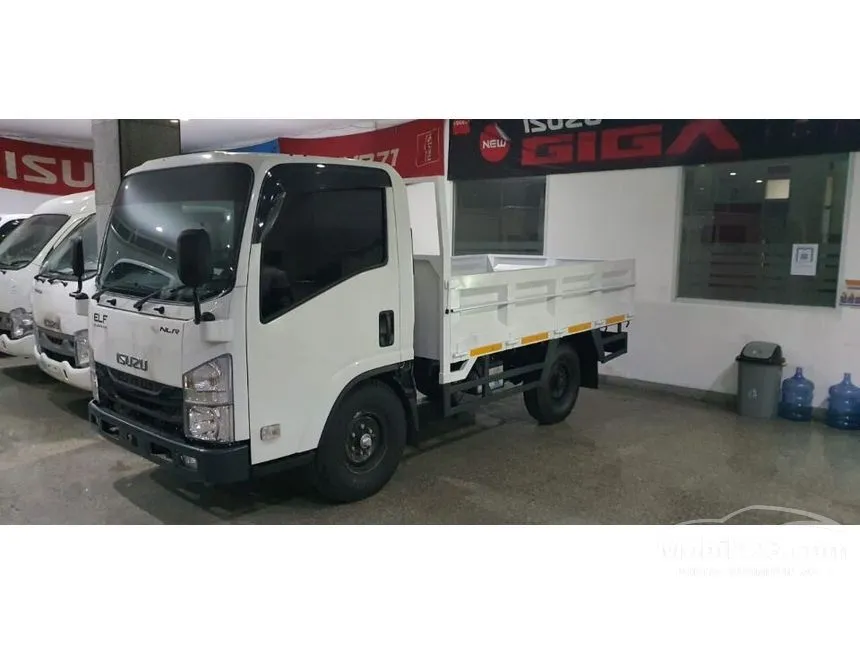 Jual Mobil Isuzu Elf 2023 NMR 71T HD 4.8 di DKI Jakarta Manual Trucks Putih Rp 450.000.000 ...