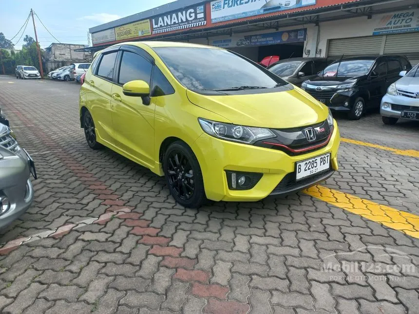 Jual Mobil Honda Jazz 2016 RS 1.5 di DKI Jakarta Automatic Hatchback ...