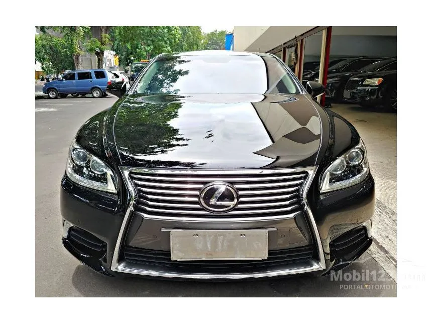 Jual Mobil Lexus LS460L 2013 LS460L 4.6 di DKI Jakarta Automatic Sedan Hitam Rp 725.000.000 ...