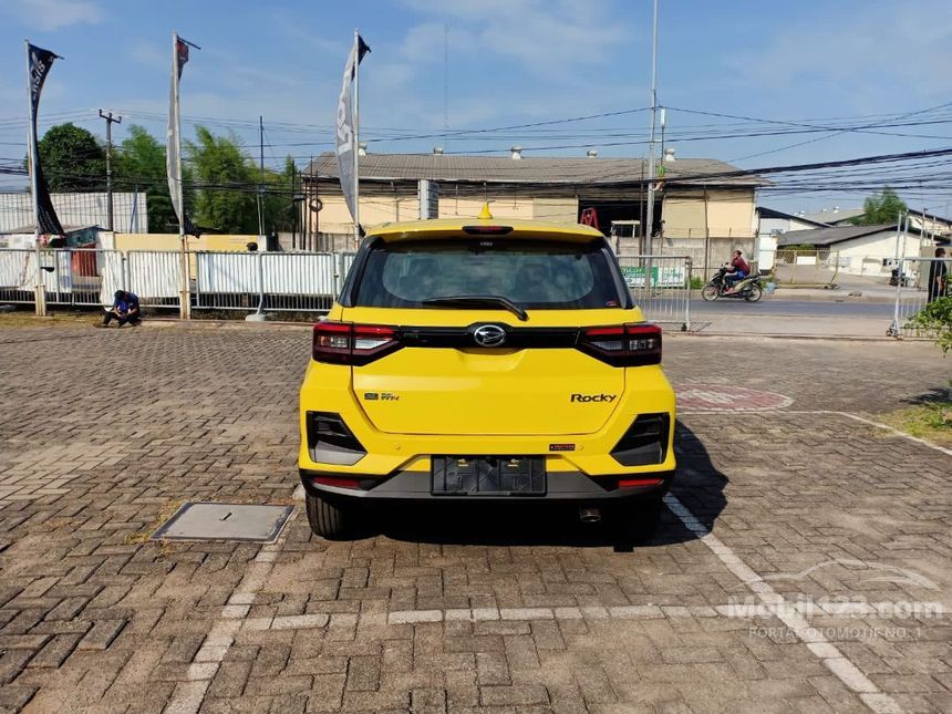 Jual Mobil Daihatsu Rocky 2021 X 1.2 di Jawa Barat Manual Wagon Kuning ...
