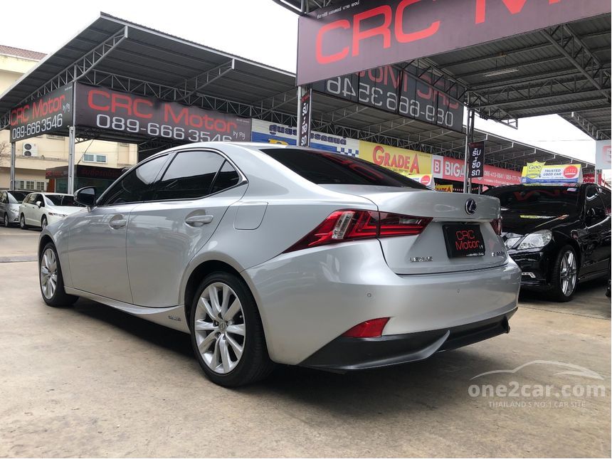 Lexus IS300h 2015 Premium 2.5 in กรุงเทพและปริมณฑล Automatic Sedan สี ...